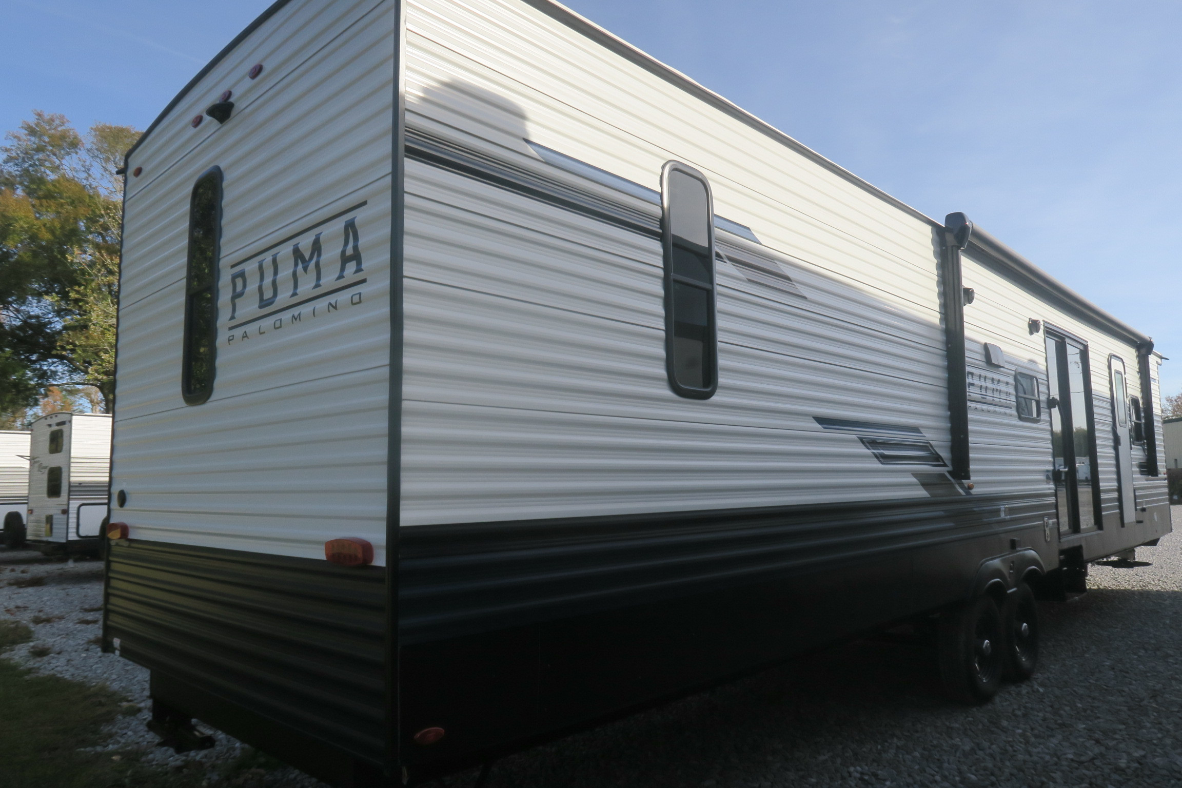 NEW 2024 PUMA DESTINATION 39DBT - Overview | Berryland Campers