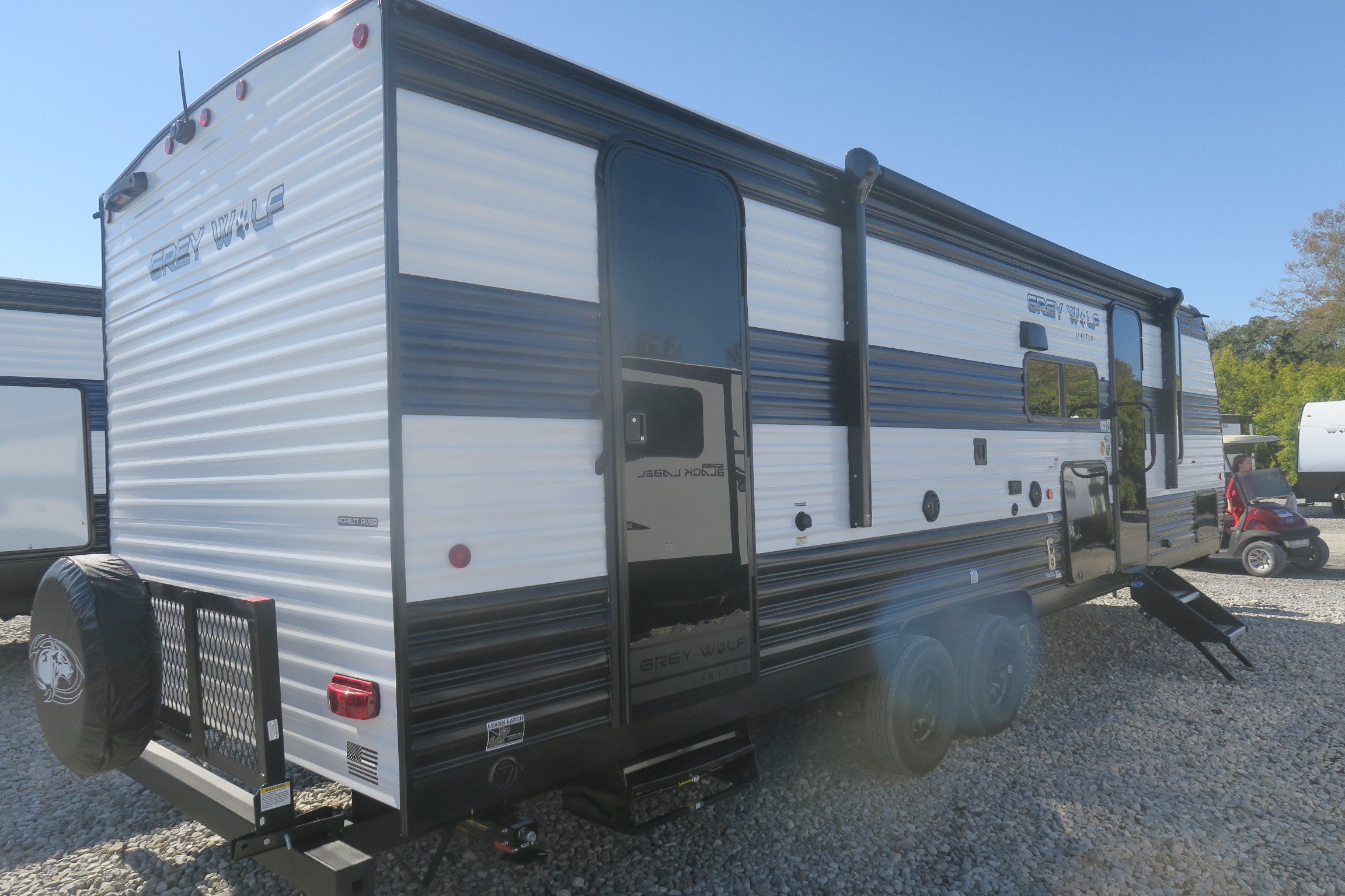 NEW 2024 CHEROKEE GREY WOLF 26DBH - Overview | Berryland Campers