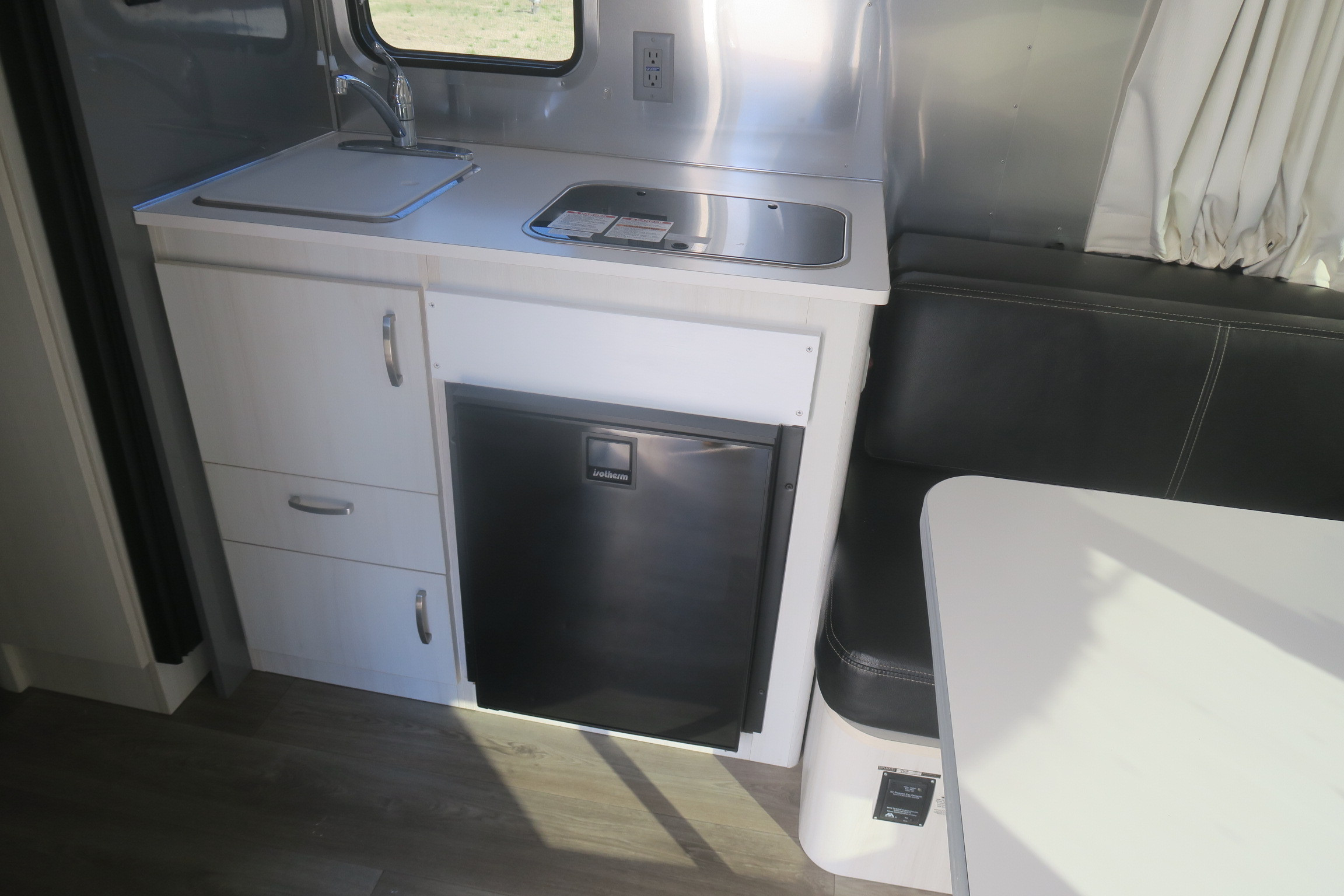 USED 2019 AIRSTREAM BAMBI 16RB - Overview | Berryland Campers