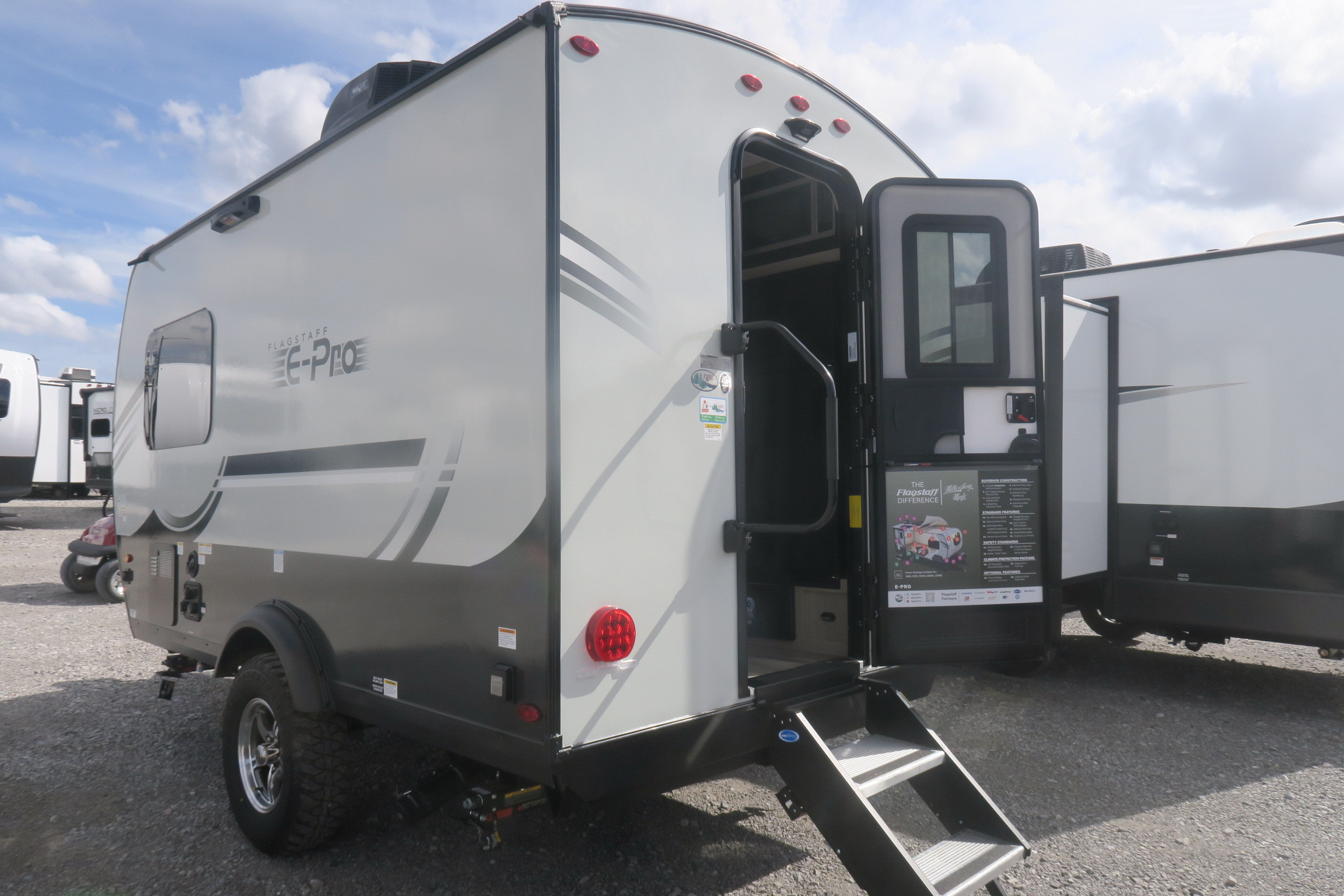 NEW 2024 E-PRO 15FD - Overview | Berryland Campers