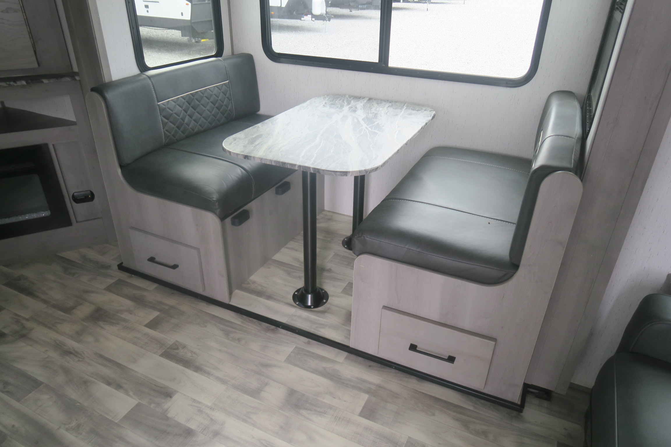 USED 2022 KODIAK 242RBSL - Overview | Berryland Campers