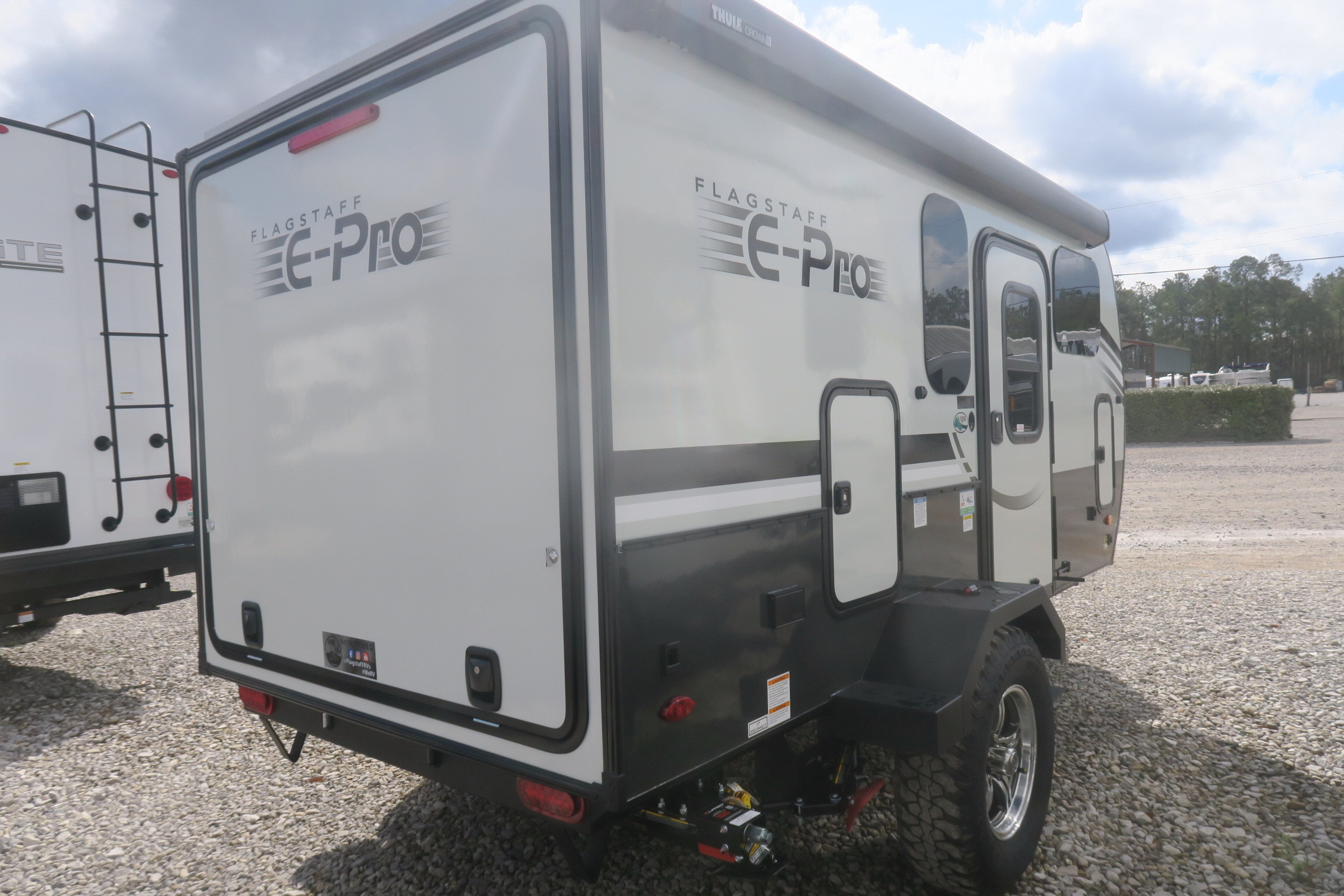 NEW 2024 E-PRO 14D - Overview | Berryland Campers