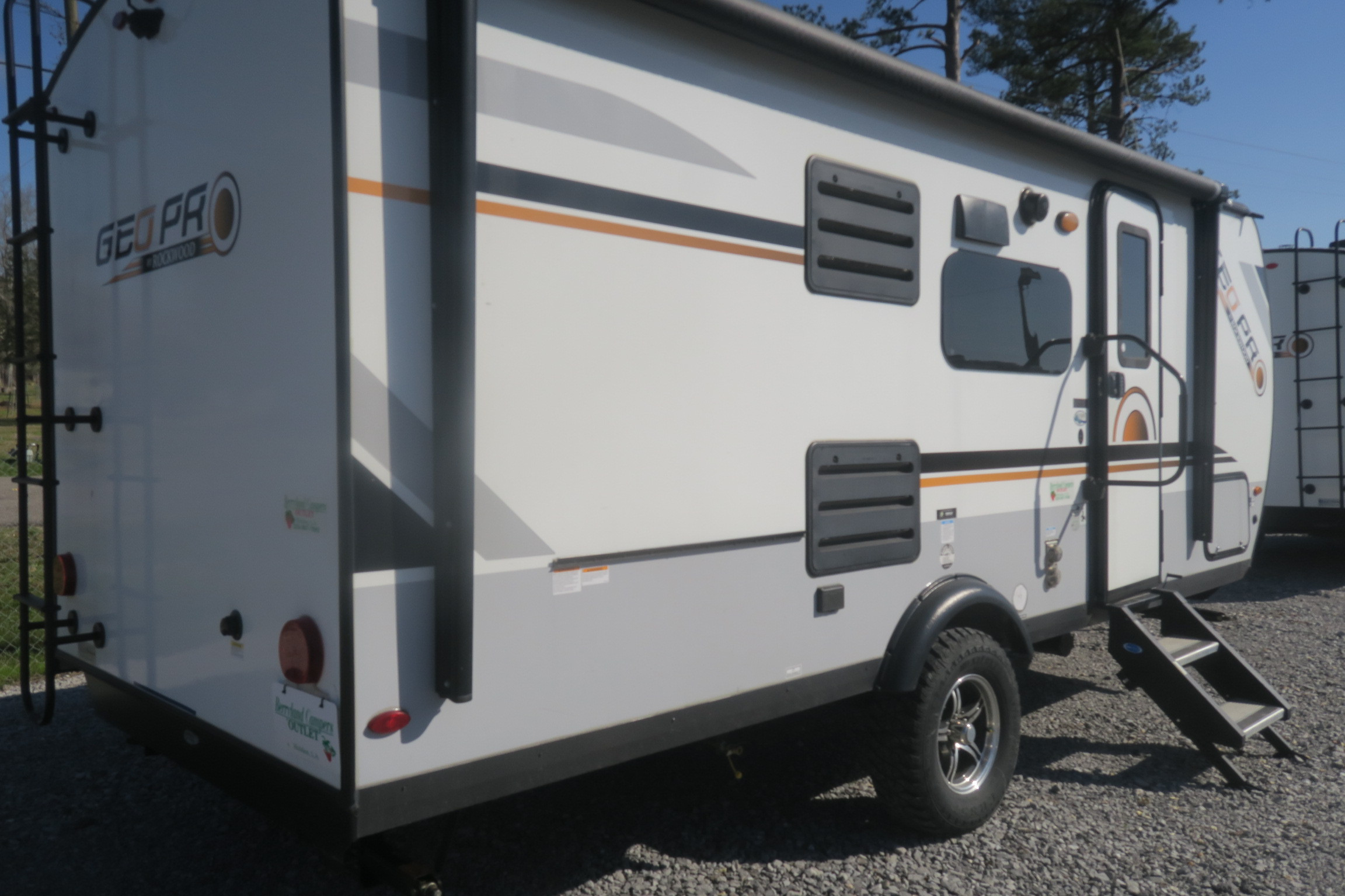 USED 2020 ROCKWOOD GEO PRO 20BHS - Overview | Berryland Campers
