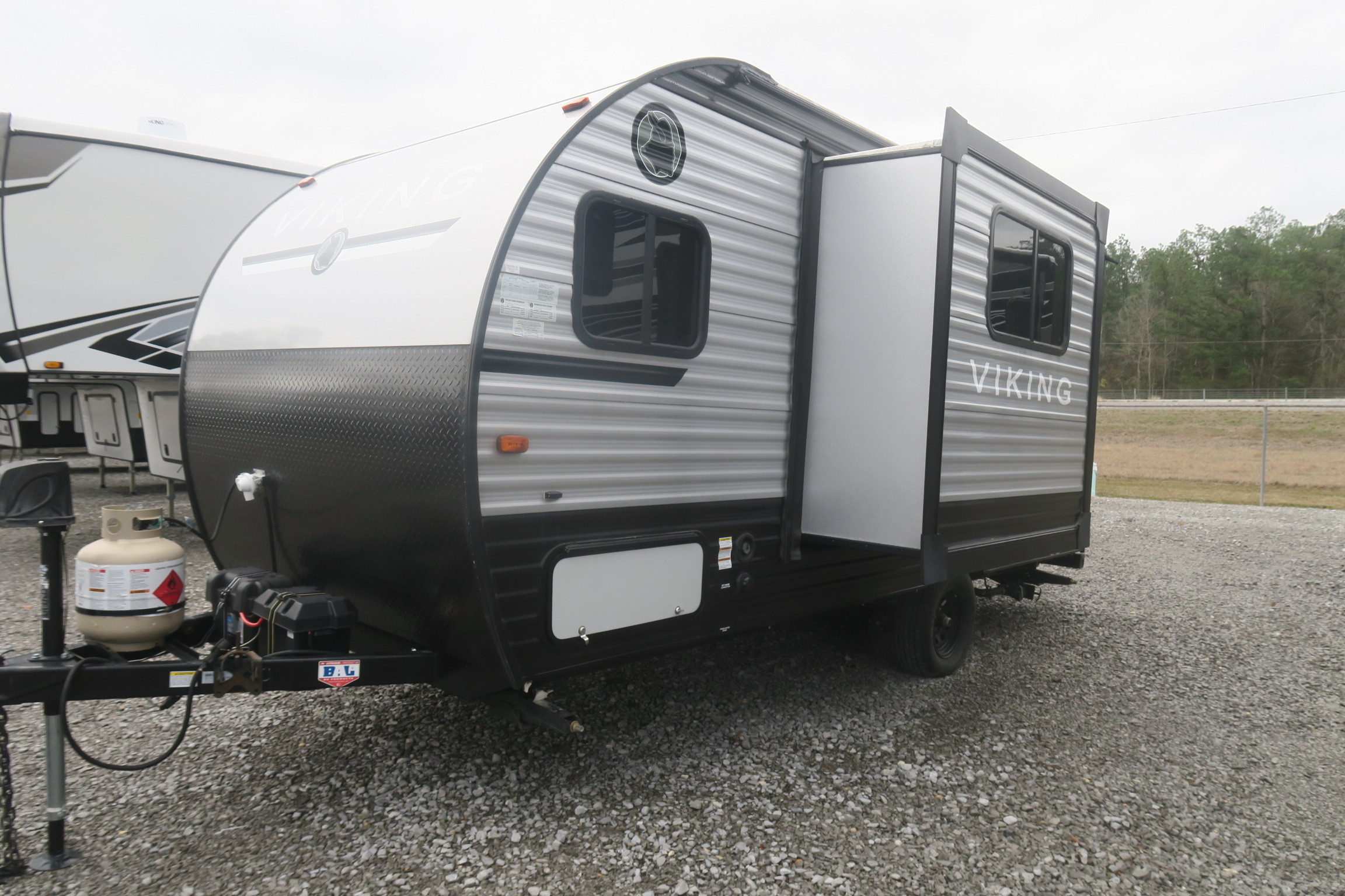 USED 2021 VIKING 17BHS - Overview | Berryland Campers