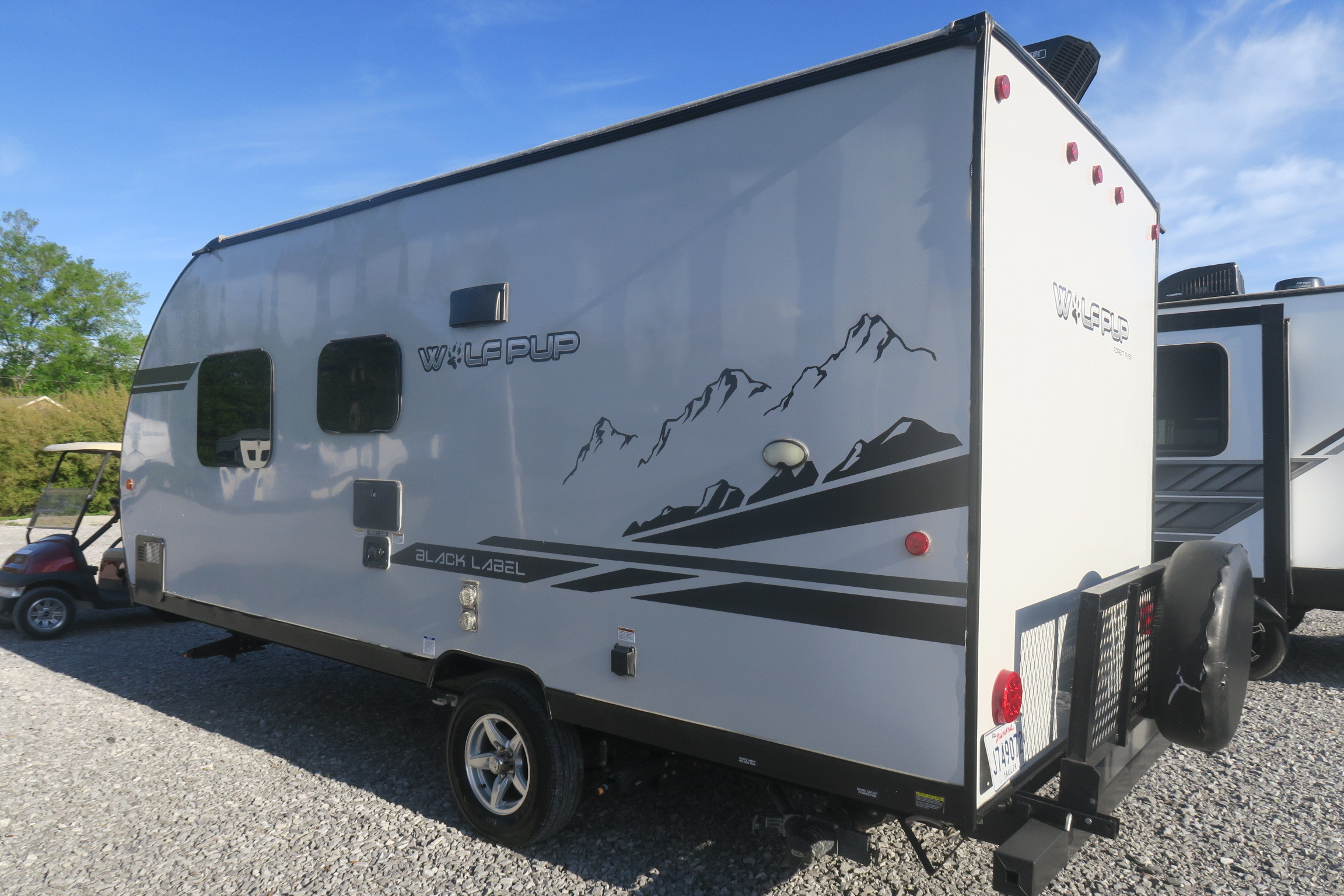 USED 2020 CHEROKEE WOLF PUP 16F - Overview | Berryland Campers