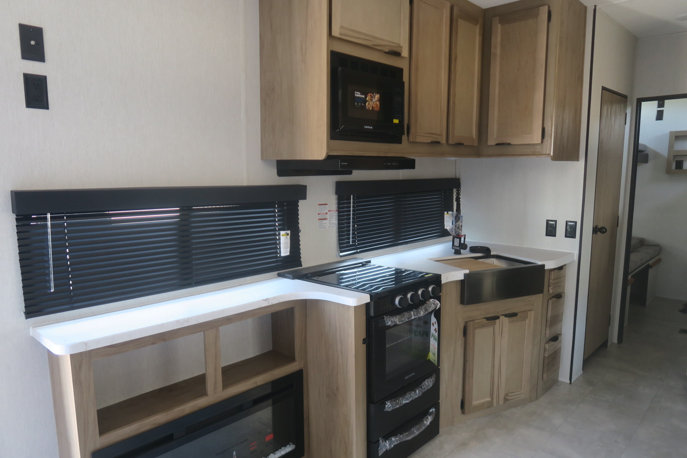 NEW 2024 CHEROKEE TIMBERWOLF 39TN - Overview | Berryland Campers