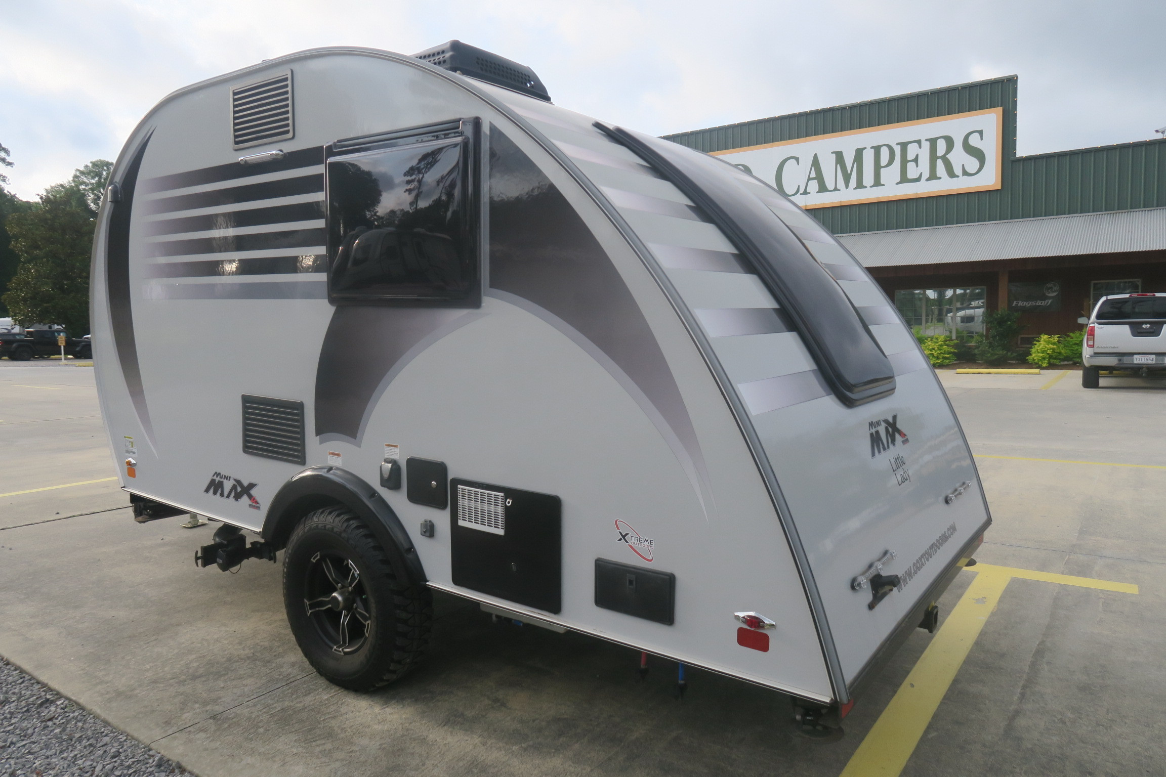 USED 2020 MINI MAX EXTREME - Overview | Berryland Campers
