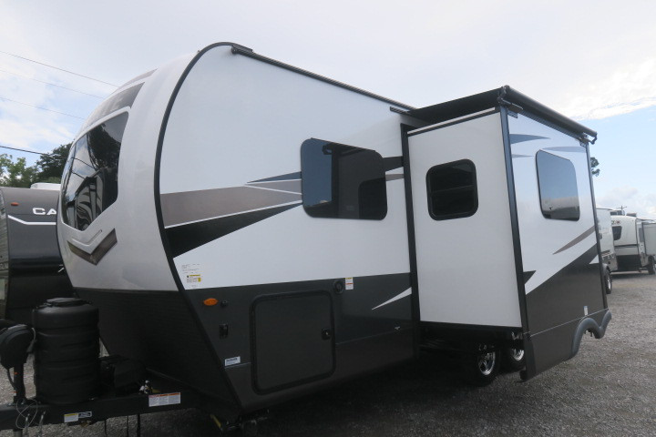 NEW 2025 ROCKWOOD MINI LITE 2205S - Overview | Berryland Campers