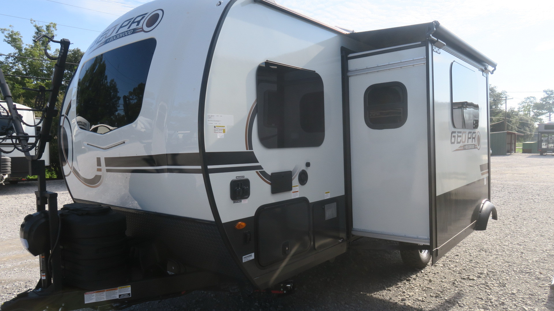 NEW 2025 ROCKWOOD GEO PRO 20BH - Overview | Berryland Campers