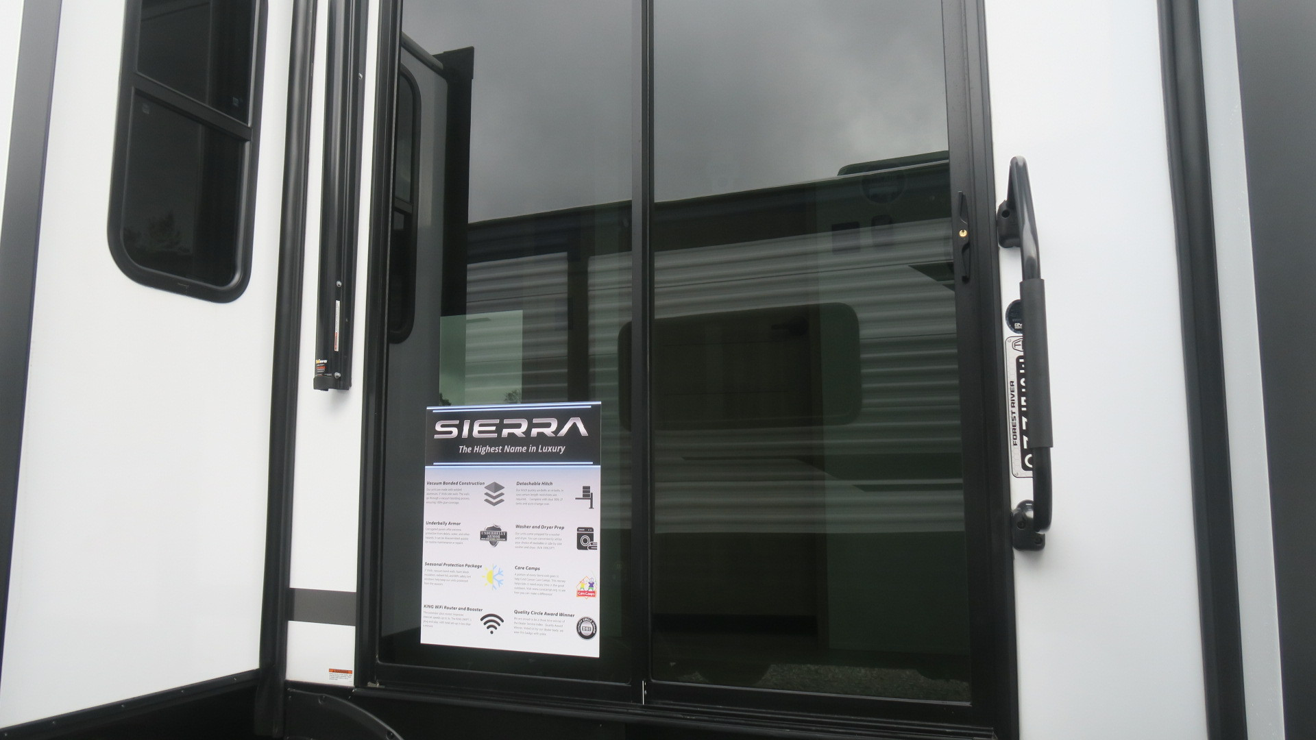 NEW 2025 SIERRA DESTINATION 395MMG - Overview | Berryland Campers