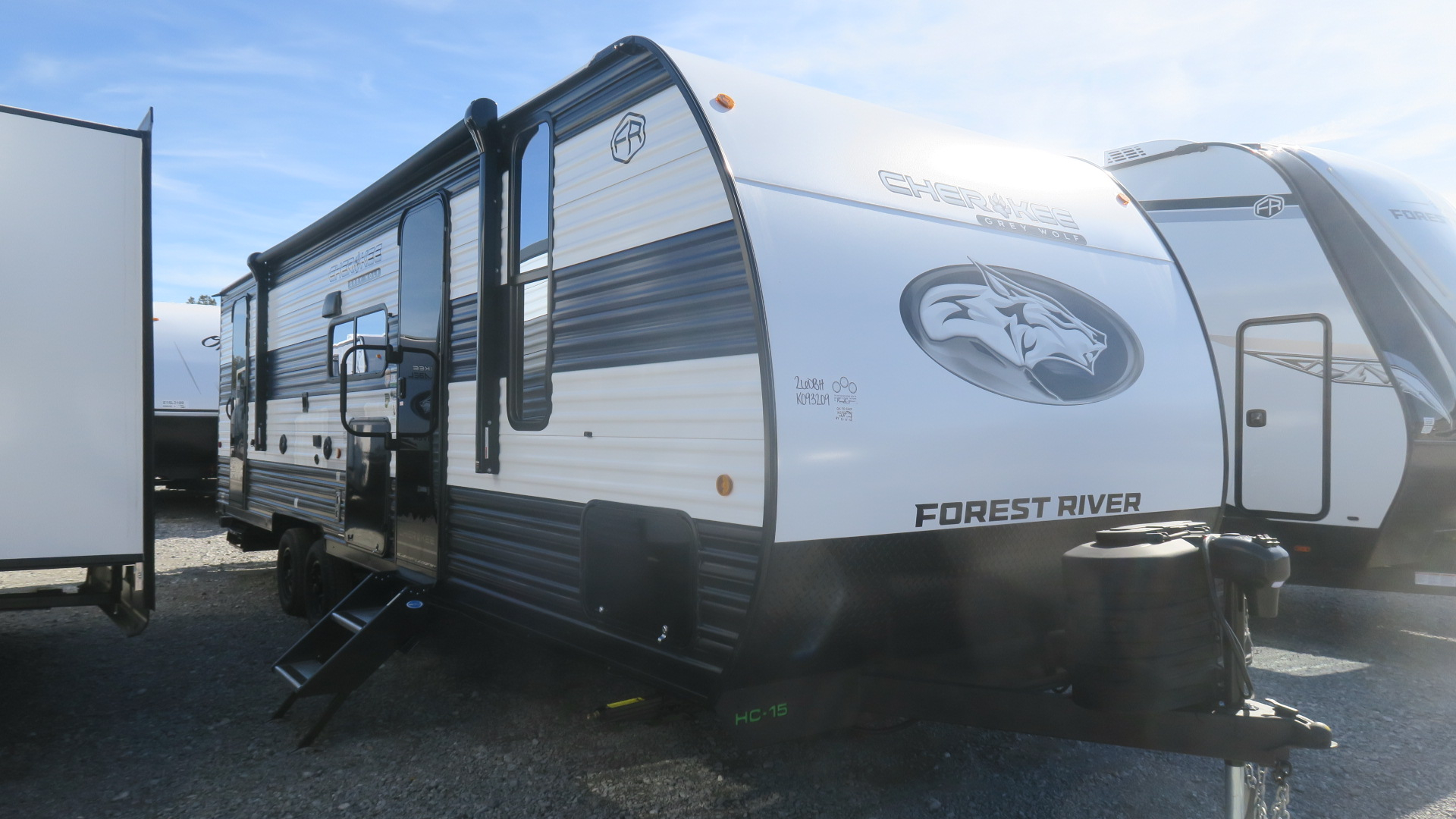 NEW 2025 CHEROKEE GREY WOLF 26DBH - Overview | Berryland Campers