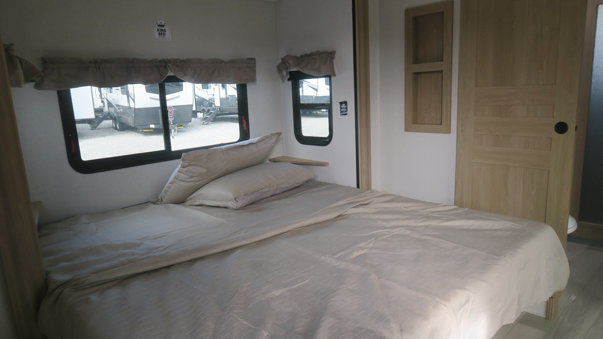 NEW 2025 SANDPIPER DESTINATION 395MMG - Overview | Berryland Campers