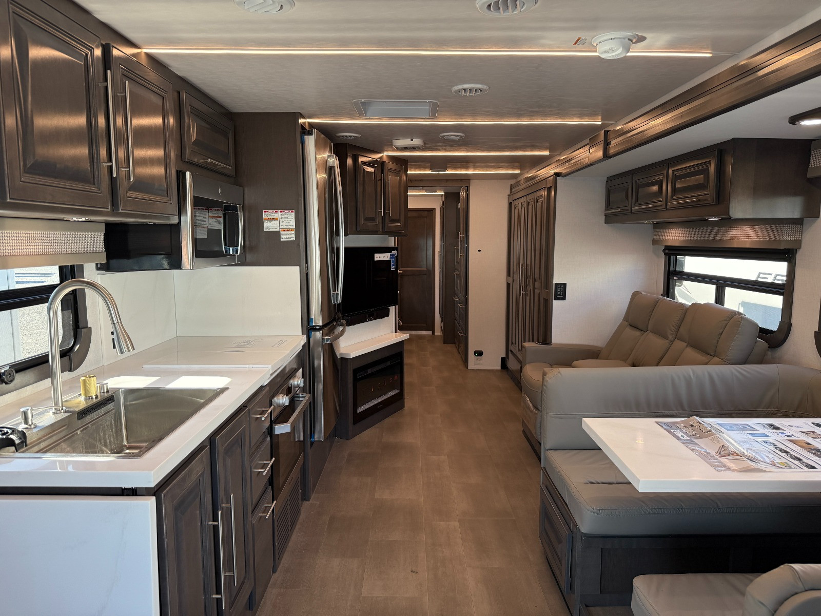 NEW 2025 GEORGETOWN 7 SERIES GT7 36K7 - Overview | Berryland Campers