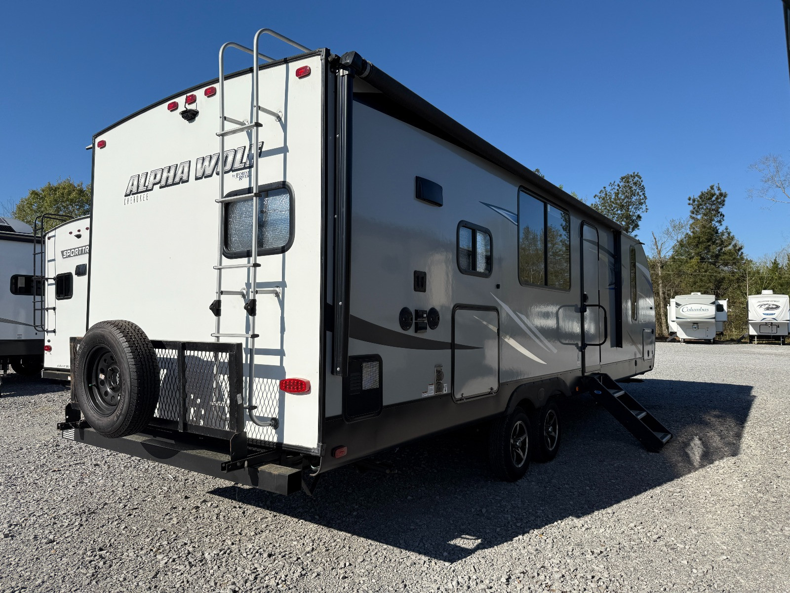 USED 2020 ALPHA WOLF 27RK - Overview | Berryland Campers