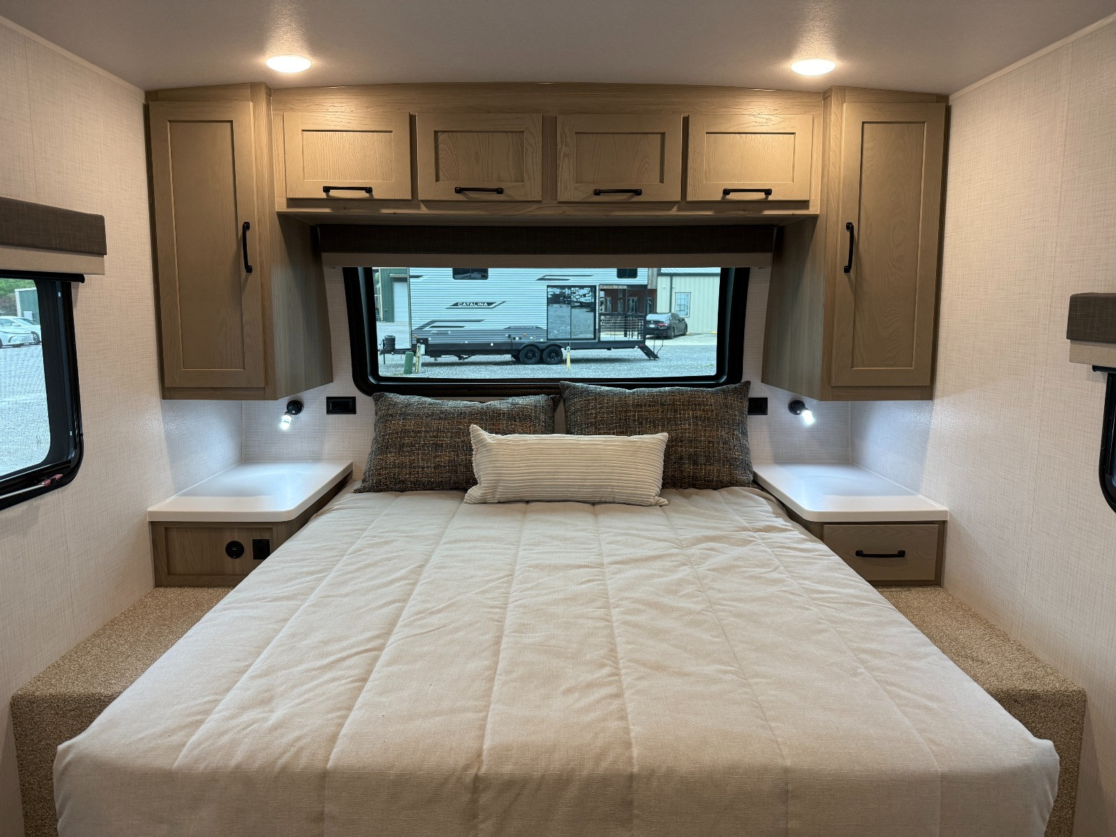 NEW 2025 ROCKWOOD MINI LITE 2109S - Overview | Berryland Campers