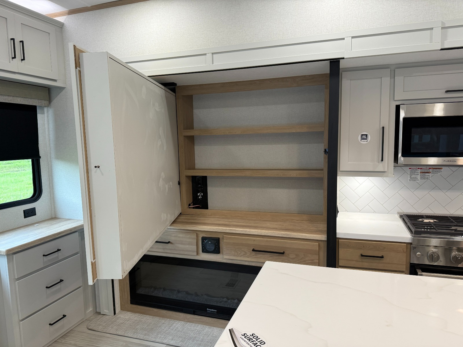 NEW 2025 SANDPIPER 3900HBLR - Overview | Berryland Campers