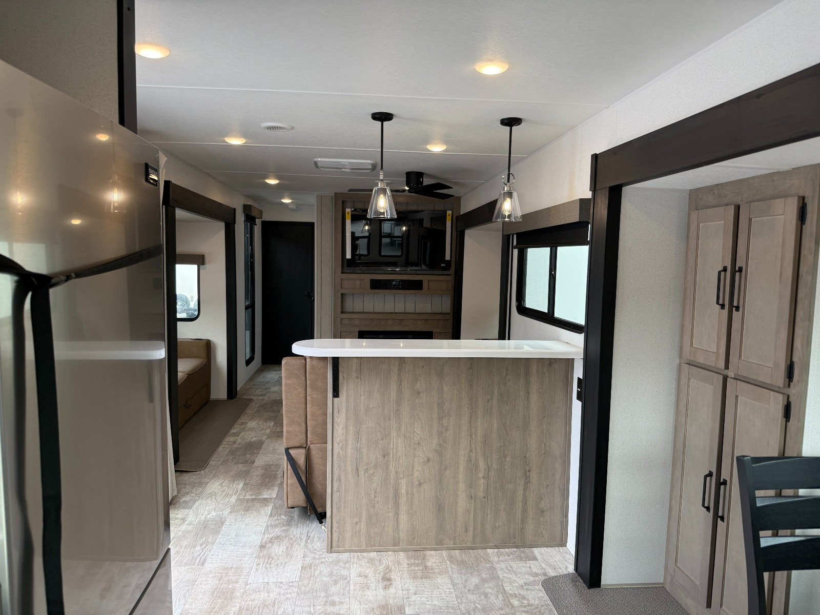 NEW 2026 PUMA DESTINATION 39FKL - Overview | Berryland Campers