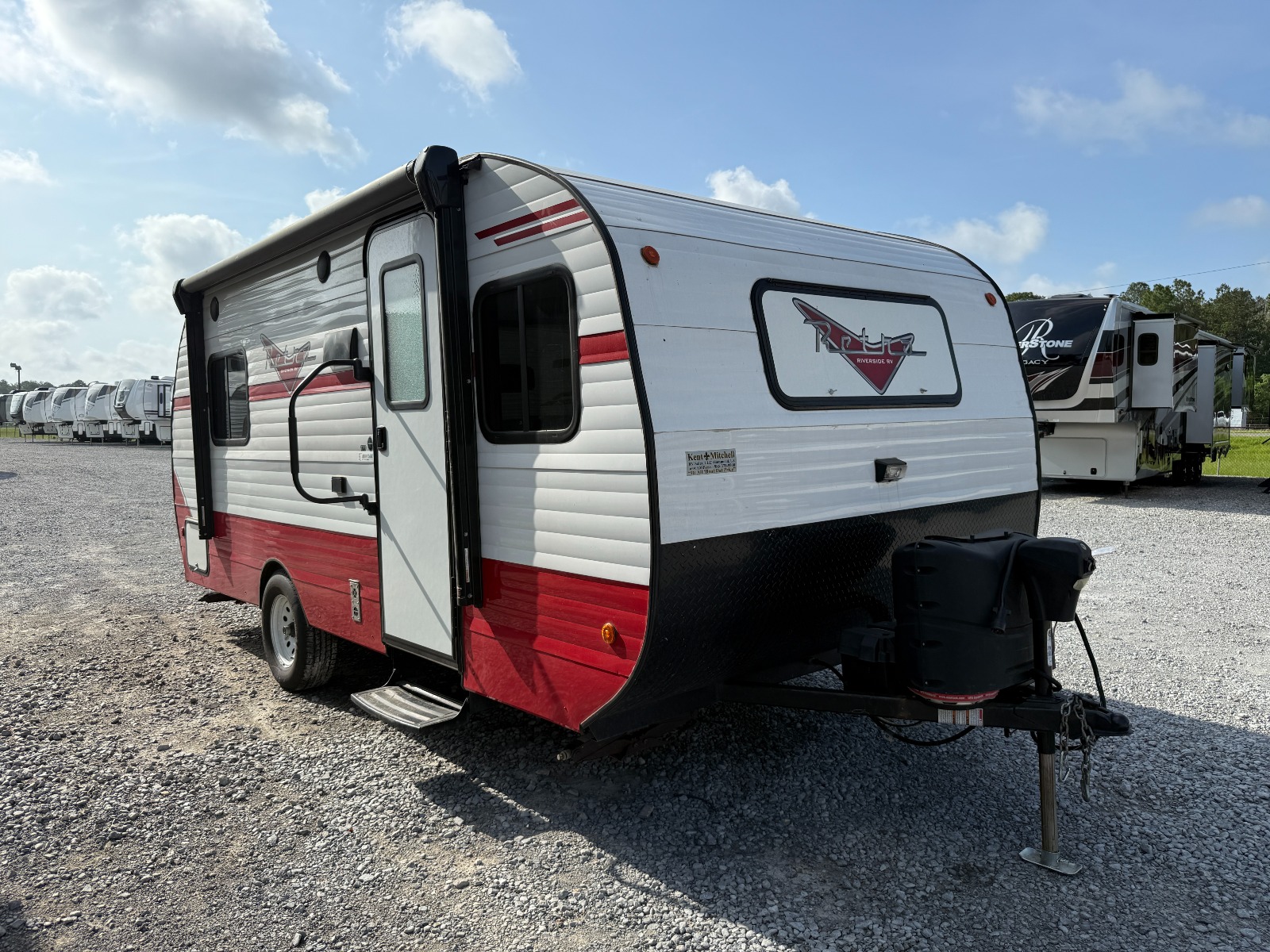 USED 2021 RIVERSIDE RETRO 179 - Overview | Berryland Campers