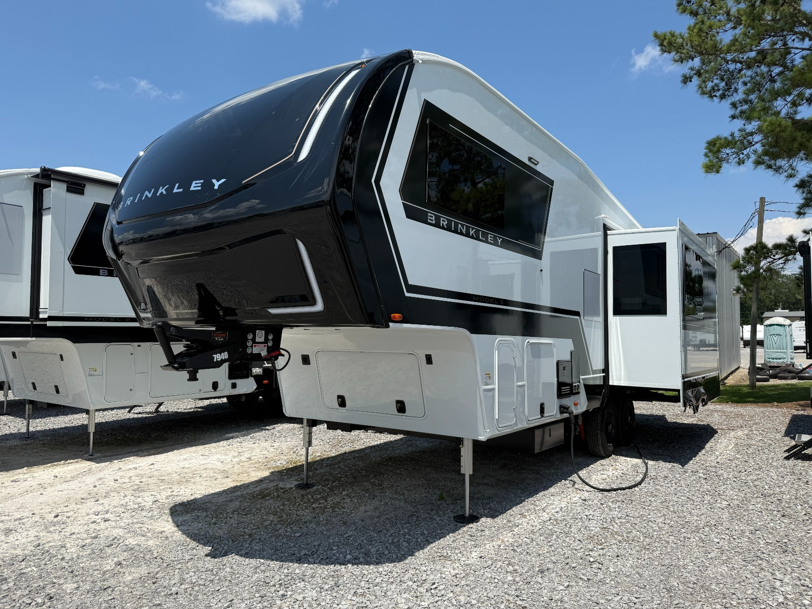 NEW 2026 BRINKLEY MODEL Z 2680 - Overview | Berryland Campers