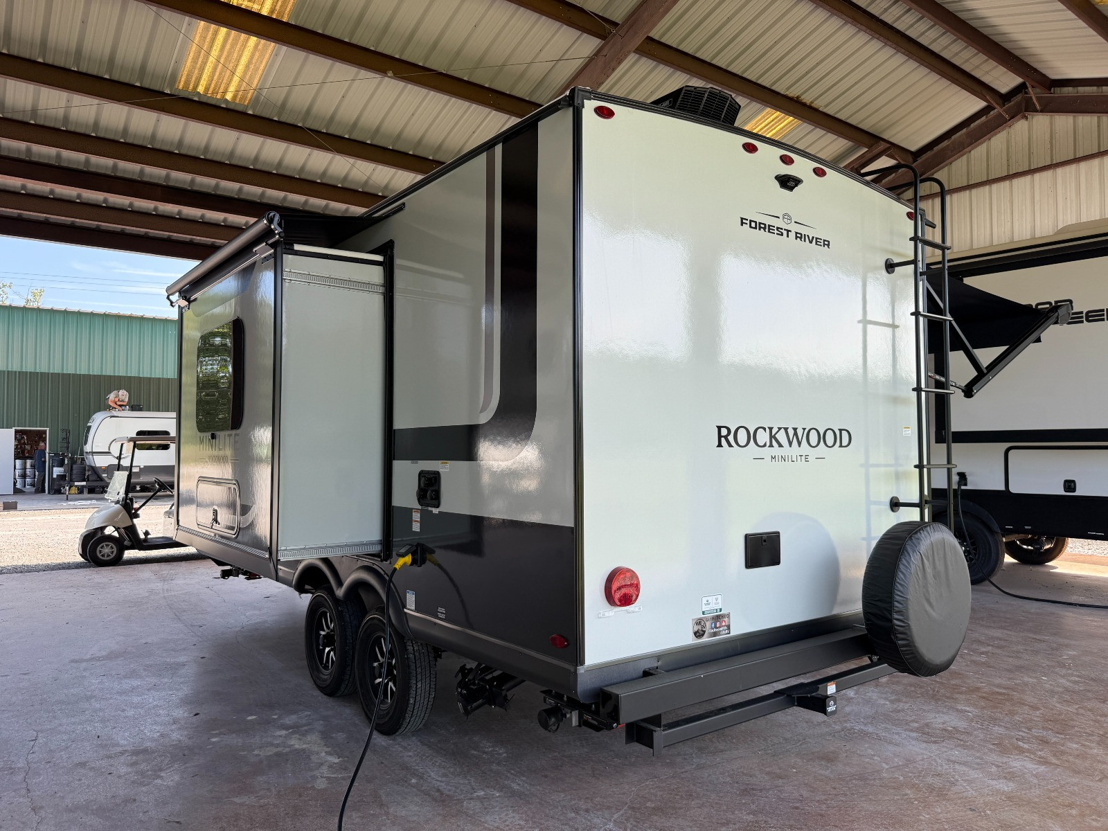 NEW 2026 ROCKWOOD MINI LITE 2109S - Overview | Berryland Campers