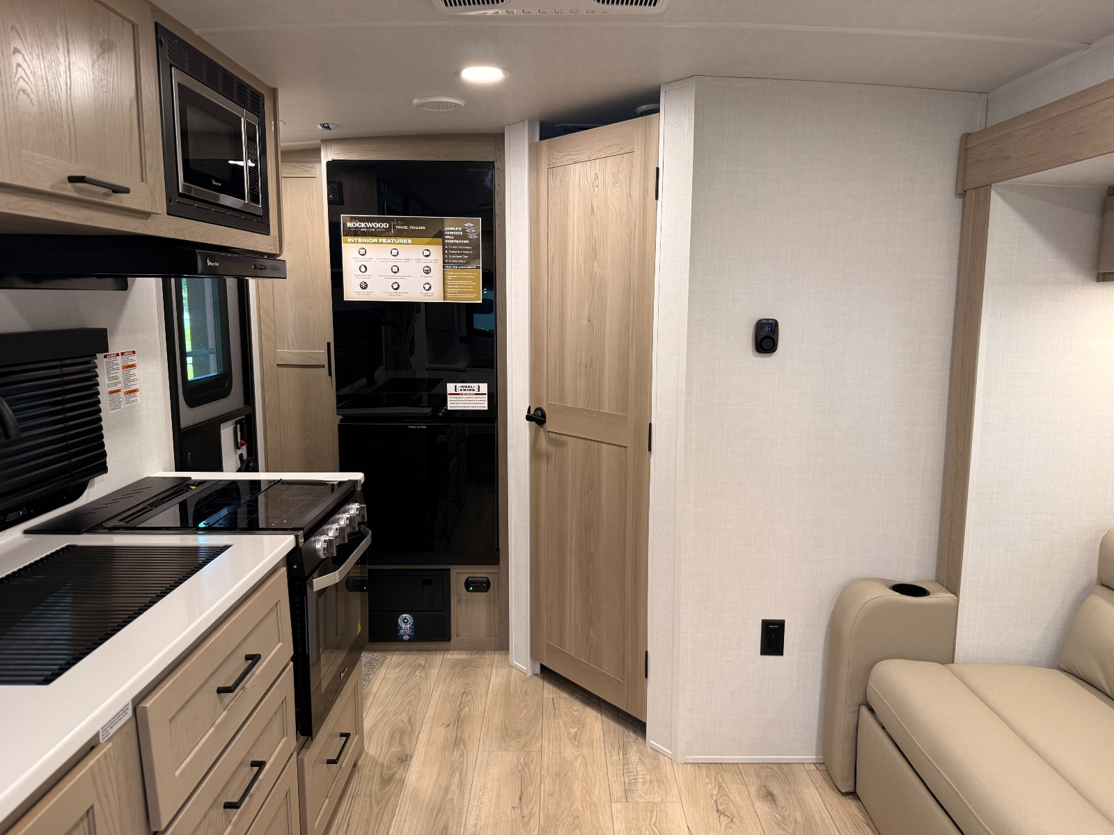 NEW 2026 ROCKWOOD MINI LITE 2109S - Overview | Berryland Campers