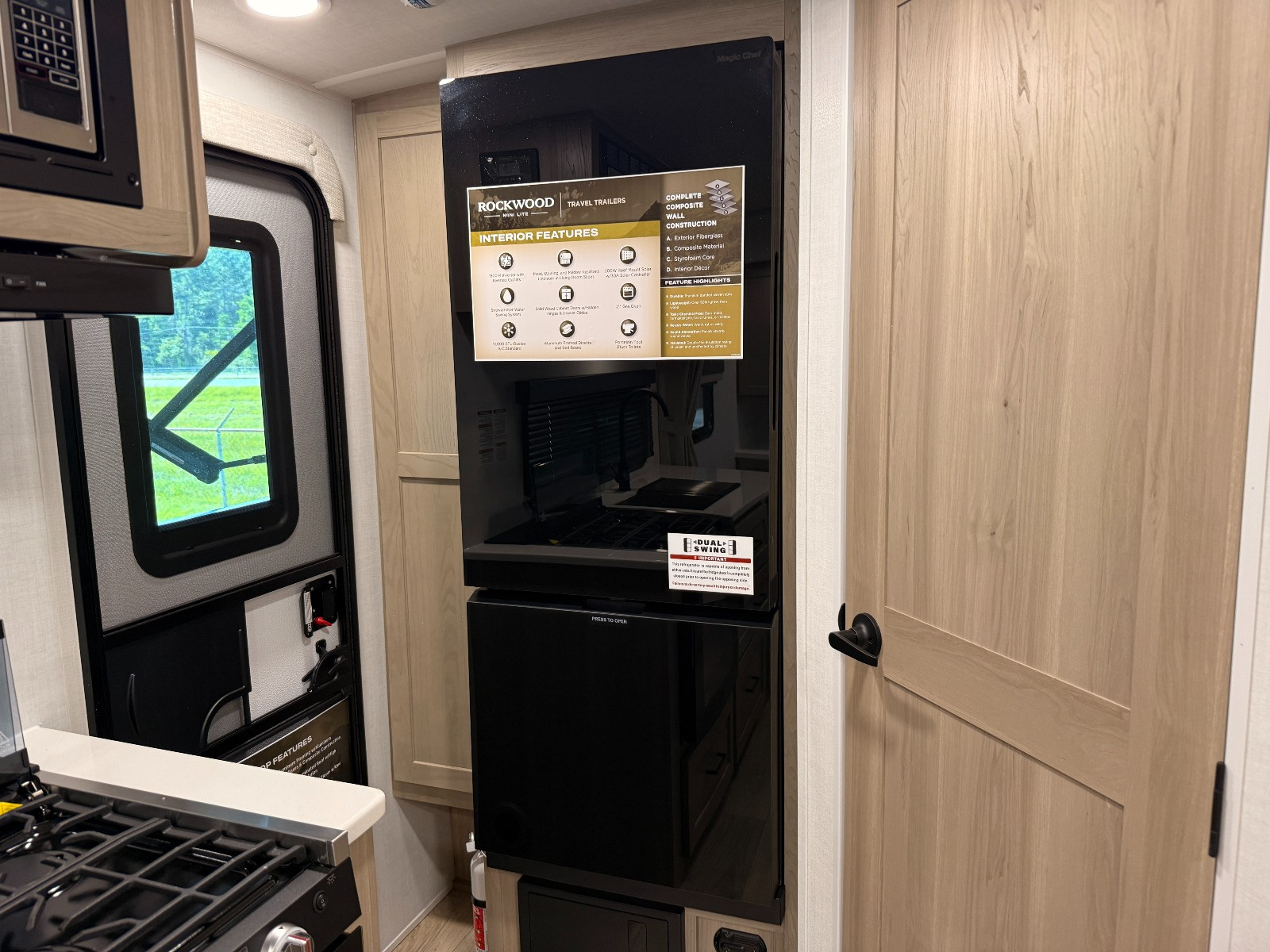 NEW 2026 ROCKWOOD MINI LITE 2109S - Overview | Berryland Campers