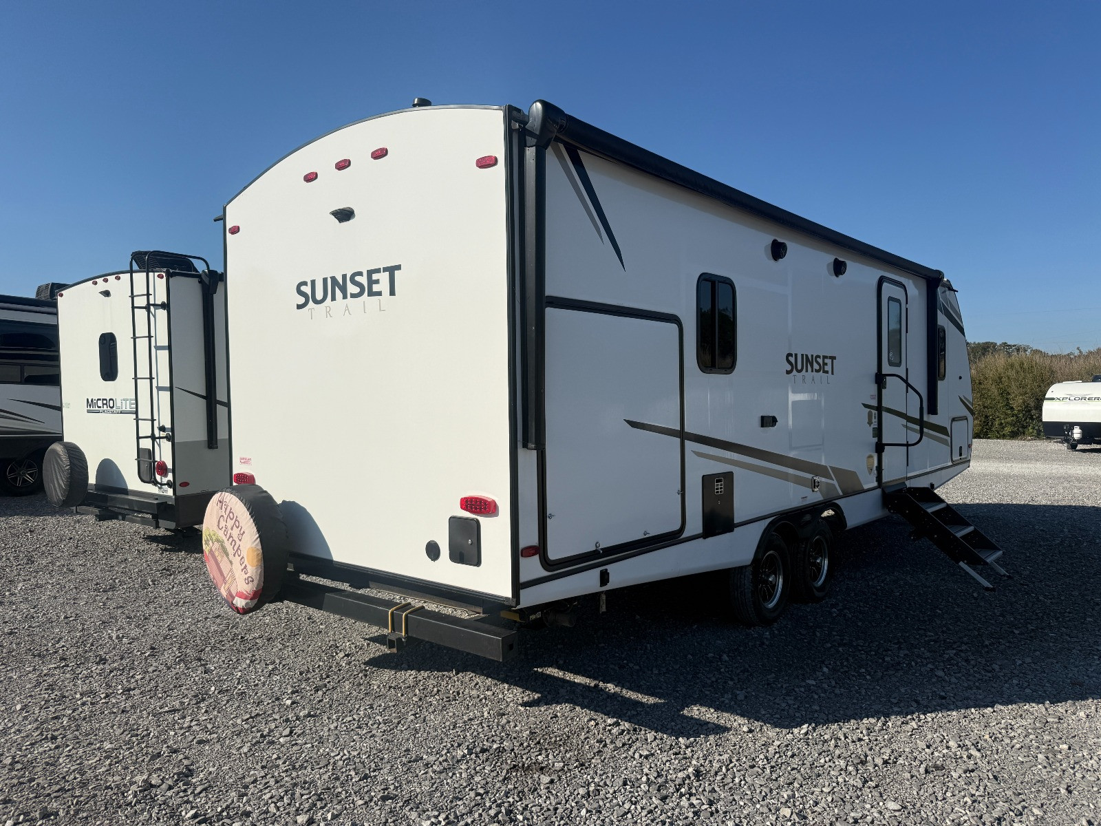 USED 2022 SUNSET TRAIL 253RB - Overview | Berryland Campers